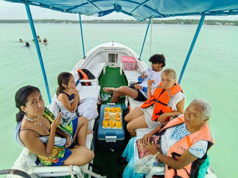 Bacalar : Boat Tour of the Lagoon of The Seven Colors - The Itinerary and Stops: What You’ll See and Do