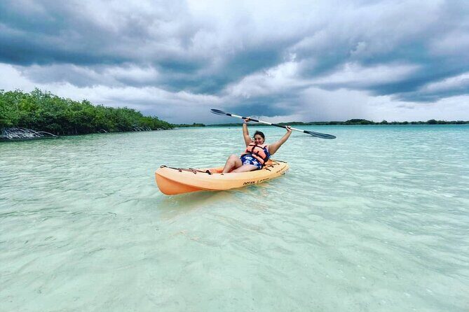 Bacalar Lagoon & Kayak Ride! Round Transportation from Tulum City - What We Like About This Tour