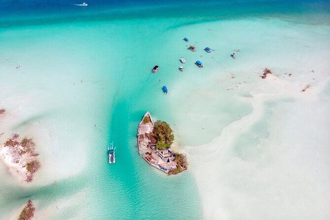 Bacalar Legends and Colors - Whats Included and Whats Not