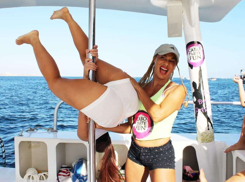 BACHELORETTE PARTY BOAT | Pole Dance Private Charter Boat - The Itinerary and What to Expect