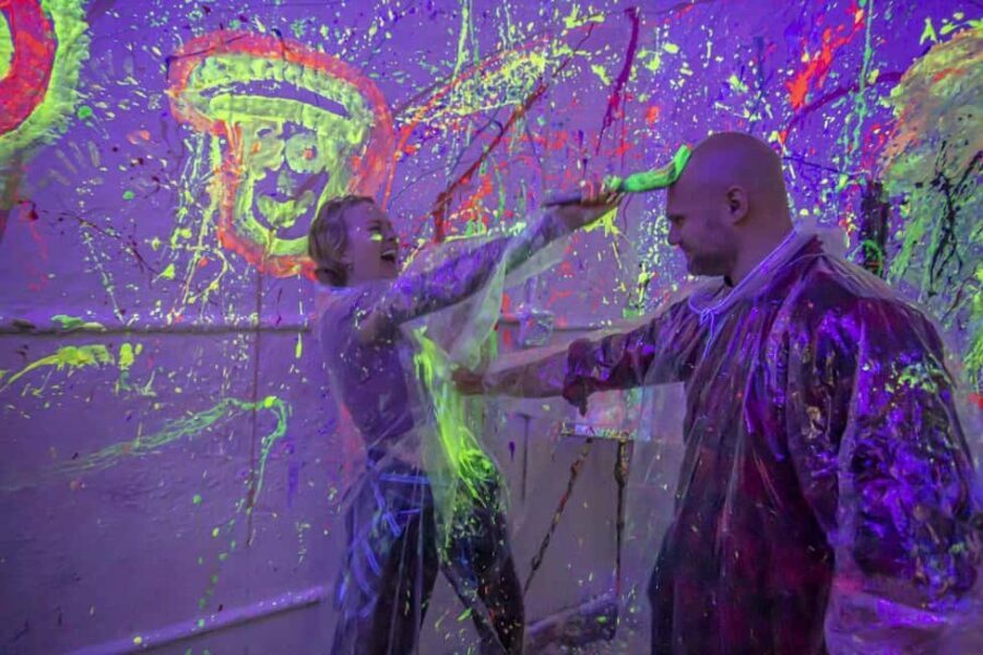 Bakersfield: Splatter Paint Room Experience - Is It Worth the Price?