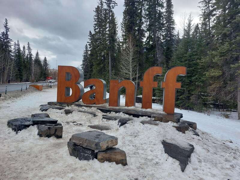 Banff: A Private Day Trip - Highlights Tour - What To Expect: Practical Details and Tips