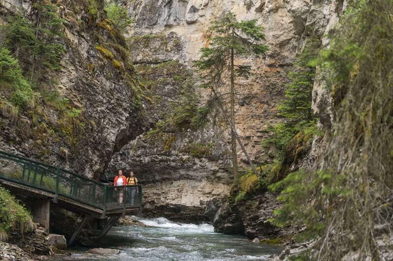 Banff: Banff Town, Gondola, and Johnston Canyon Day Tour - The Practicalities: What You Need to Know