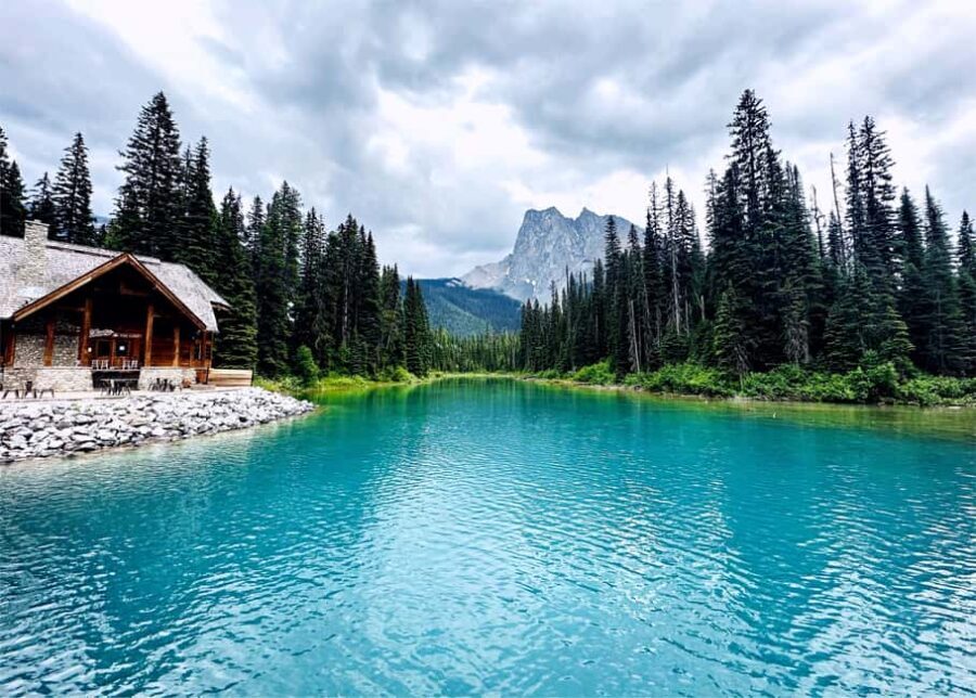 Banff/Calgary:1-Day to Lake Louise,Moraine Lake,Emerald Lake - Seasonal Adjustments and Special Notes