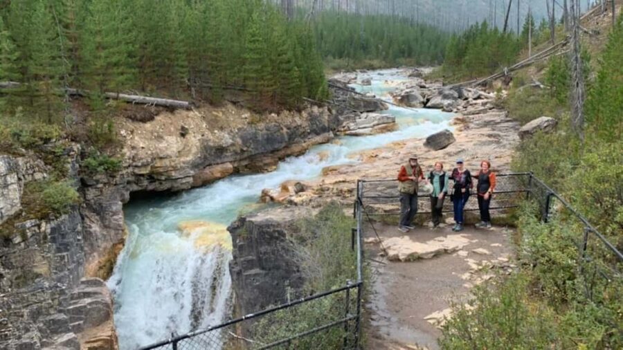 Banff/Canmore: Emerald Lake, Takakkaw Falls, Marble Canyon - FAQ