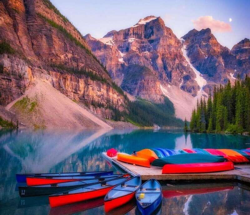 Banff: Lake Louise, Moraine, Emerald & Johnston Canyon Tour - Detailed Breakdown of the Itinerary