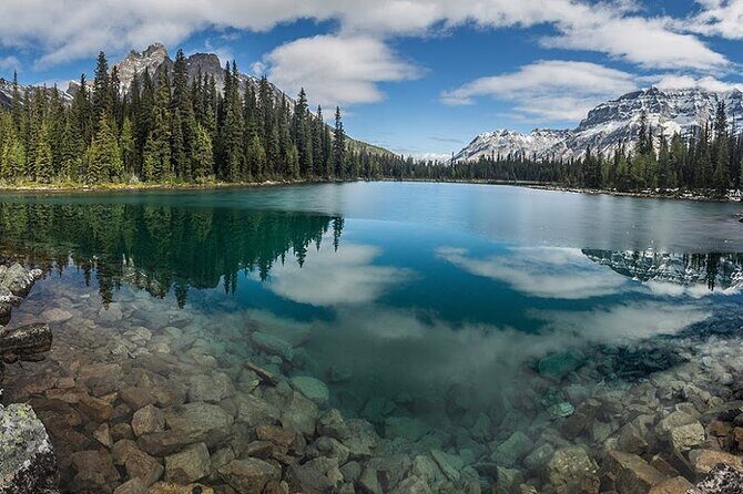 Banff Lake Louise Moraine & Emerald Lake Tour - What Travelers Say
