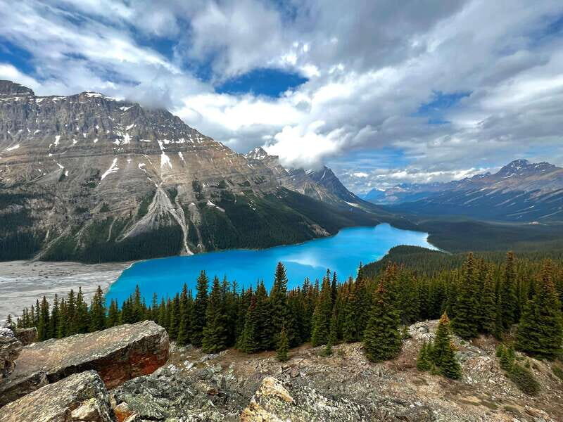 Banff - Lake Louise Moraine Lake and Icefields Parkway Tour - Analyzing the Value