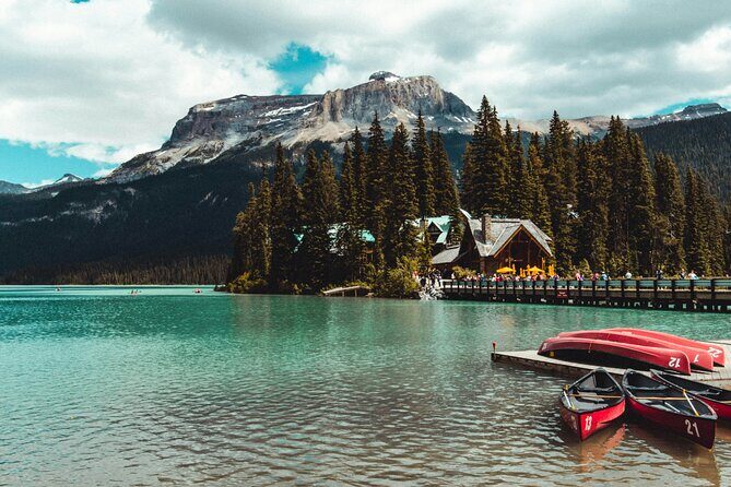 Banff Top 5 Lakes and Banff Town Day Trip From Calgary - Assessing the Value