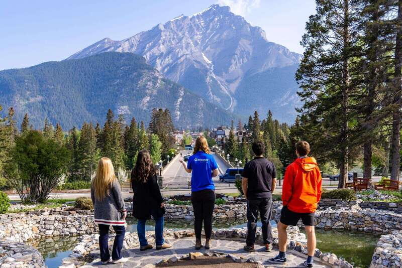 Banff: Wildlife and Sightseeing Minibus Tour - Who Is This Tour Best For?