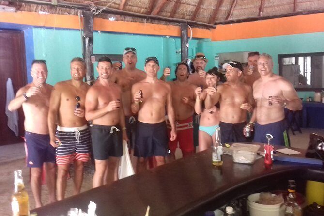 BEACH DAY IN LOS ARRECIFES RESTAURANT-open bar and lunch. - What to Expect on Your Day at Los Arrecifes Beach Club