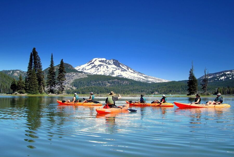 Bend: Guided Kayak Tour on the Cascade Lakes - Why This Tour Is Worth Considering