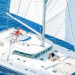 Big Island: Luxury Catamaran Trip along the Kona Coast - An In-Depth Look at the Experience