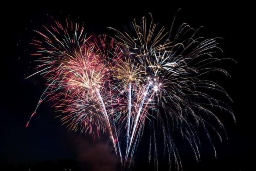 Board from Waikiki Beach: Friday Night Fireworks sail - What’s Included and What to Expect