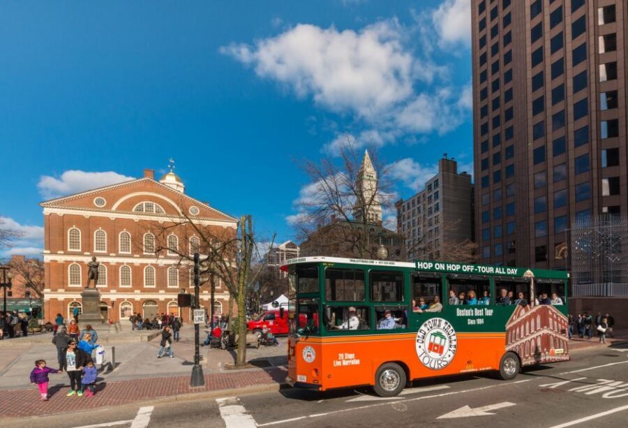 Boston: Hop-on Hop-off Old Town Trolley Tour - Itinerary Breakdown: What Stops and Sights?