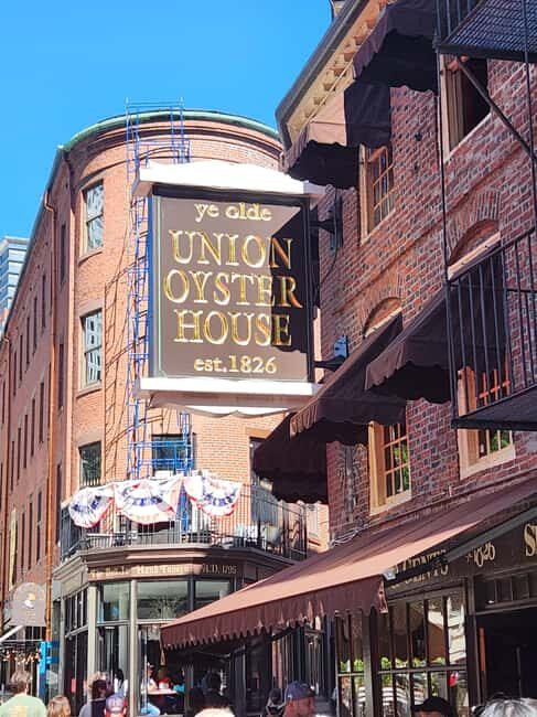 Boston: North End Walking Tour with Private Harbor Cruise - Practicalities and Atmosphere
