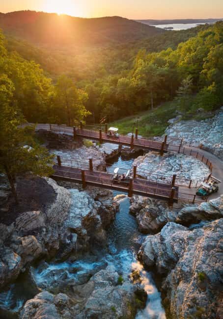 Branson: Top of the Rock Ozarks Heritage Preserve - The Museum: A Treasure Trove of History
