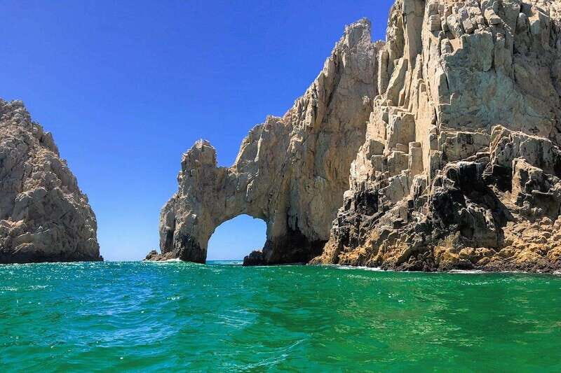 Cabo Glass-Bottom Boat  Arch, Marine Life & Scenic Views - Who Should Consider This Tour?