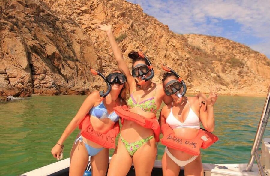 Cabo Private 36ft Yacht  Scenic Cruise & Relaxation - A Detailed Look at the Experience