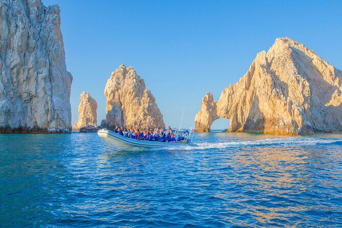 Cabo San Lucas Arch Cruise and Shopping Tour - The Sum Up