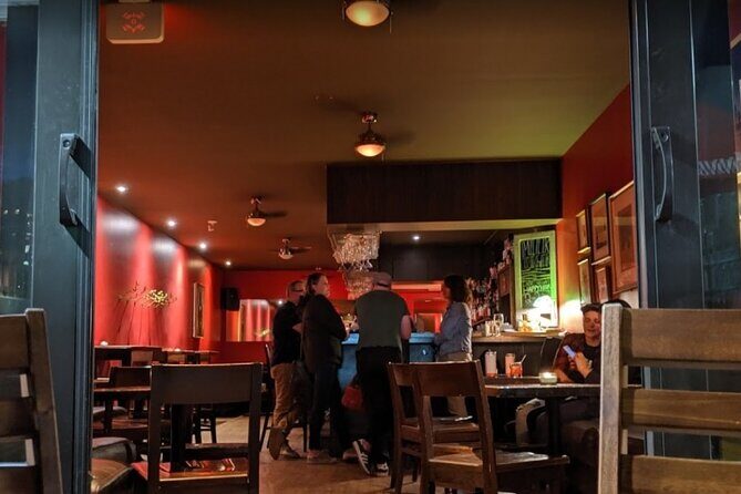 Calgary Bar Crawl: Cruisin' Calgary - The Social and Cultural Aspect