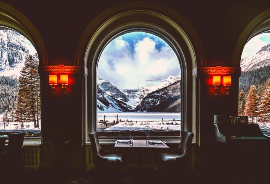 Calgary: Johnston Canyon Icefalls & Lake Louise Guided Tour - What Makes This Tour Stand Out?