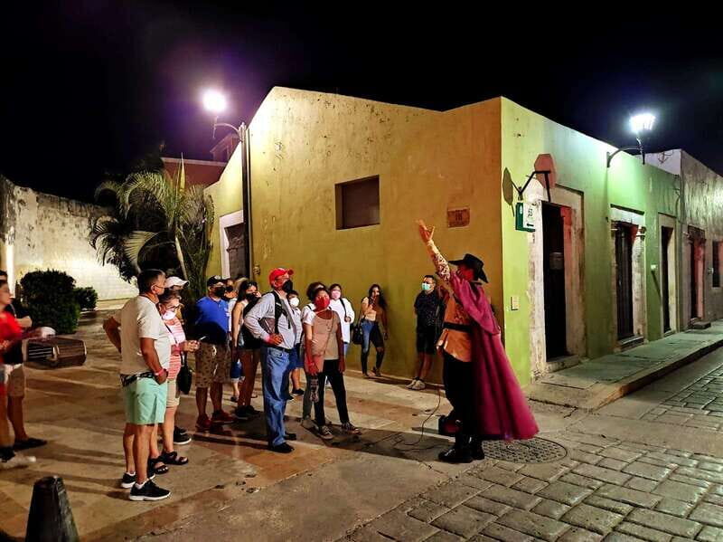 Campeche: Mexican Tales Theatrical Performance Walking Tour - Detailed Breakdown of the Itinerary