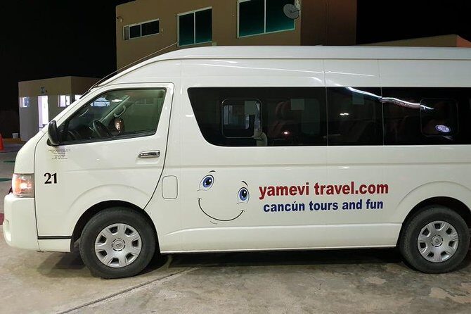 Cancun Airport Small-Group Transfer to Cancun Hotels - The Experience During the Ride