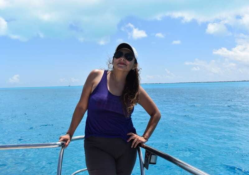 Cancun: Isla Mujeres Catamaran with buffet, drinks & snorkel - Exploring Isla Mujeres