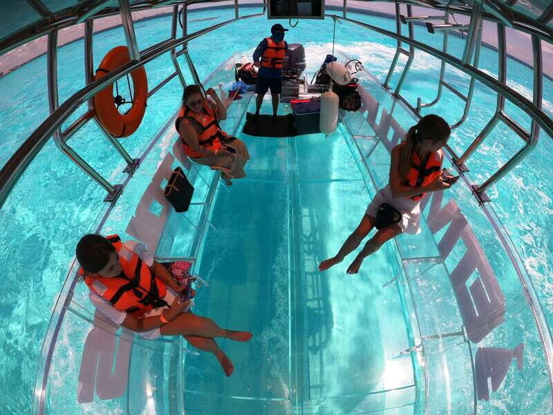 Cancún: Nichupté Lagoon Transparent Boat Tour with Drinks - Who Will Love This Tour?