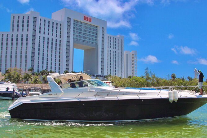 Cancun yachts rental BEATIFUL YACHT 46FT, 15 PAX MAX 25P6 - Who is This Tour Best For?
