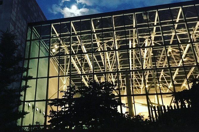 Castle to Capitol: Museums of the National Mall Architecture Tour - What to Expect During the Tour