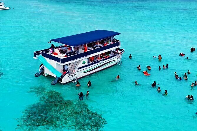 Catamaran Excursion + Open bar + Snorkeling at El Cielo - The Iconic El Cielo Sandbar