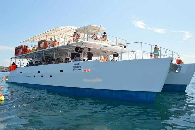 Catamaran Islas Marietas - Snorkel & Open Bar - The Value Proposition