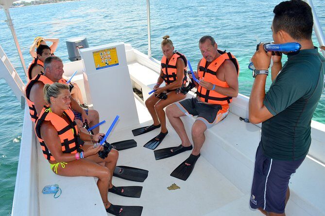 Catamaran Sail and Snorkeling Tour with Open Bar in Puerto Morelos - The Balance of Value and Experience
