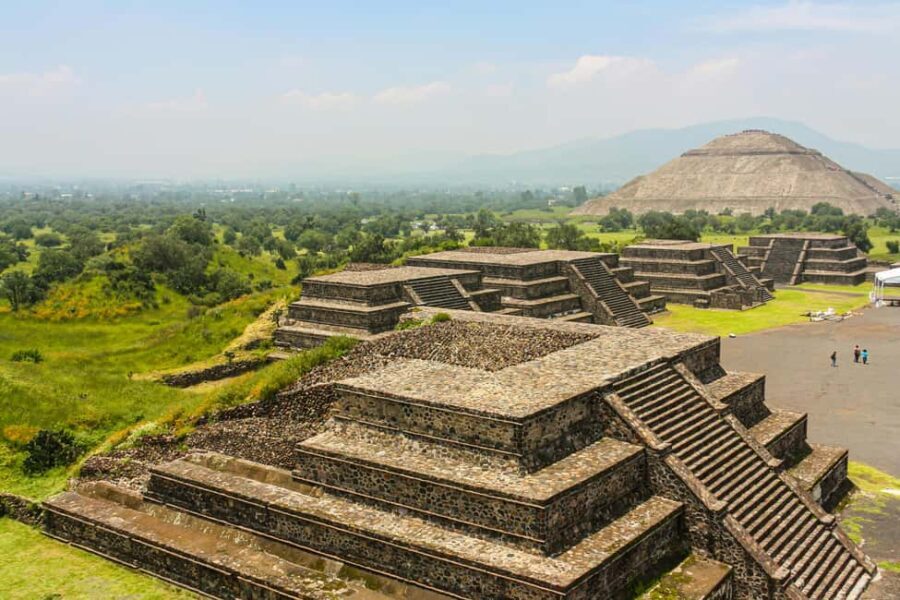 CDMX: Early visit to Teotihuacan - Authenticity and Experience in Focus