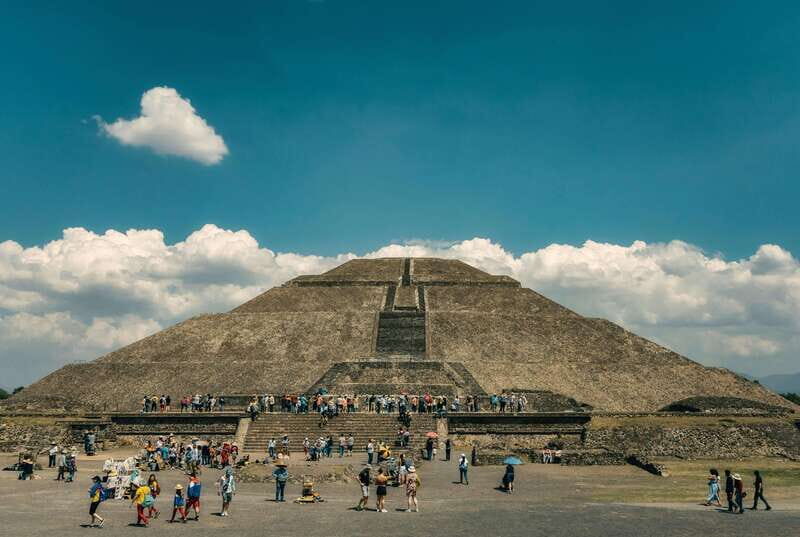CDMX: Tour of the ruins of Teotihuacan, Tlatelolco, and Guadalupe - Authentic Experiences and Cultural Touches