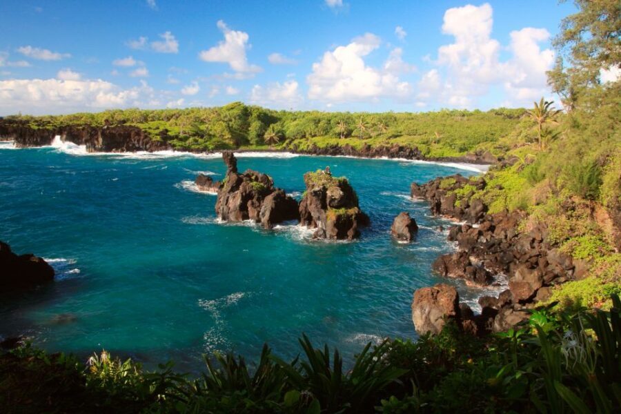 Central Maui: Two-Island Scenic Helicopter Flight to Molokai - The Experience of a Lifetime—Authentically and Comfortably
