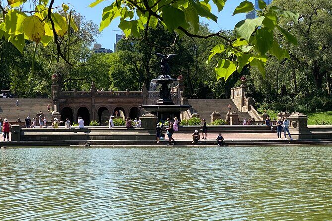 Central Park Scenic Walk with Local Guides - Authenticity and Practical Tips