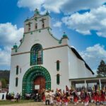CharmTzotzil Zinacantán and San Juan Chamula ENGLISH GUIDE - Transportation, Timing, and Group Size