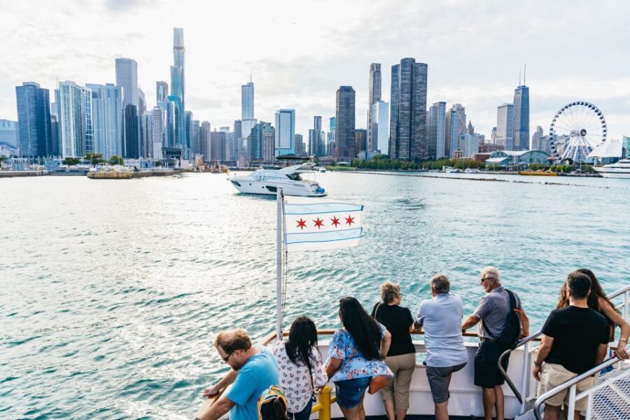 Chicago: 1.5-Hour Lake and River Architecture Cruise - What to Expect from the Experience
