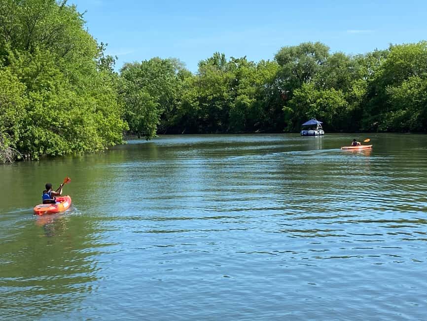 Chicago: 2-Hour Kayak Rental from Bridgeport - Who Will Love This Experience?