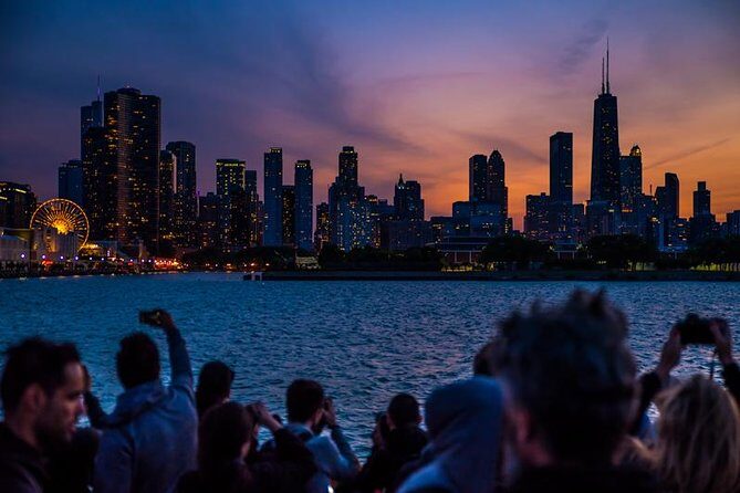 Chicago By Night River & Lake Cruise - Authentic Experiences from Reviews