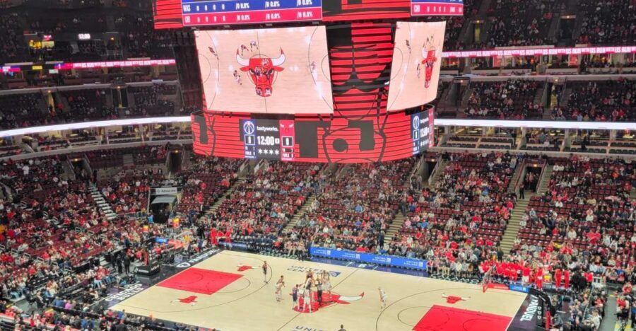 Chicago: Chicago Bulls Basketball Game Ticket - The Value of This Experience