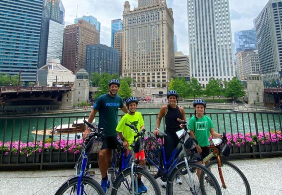 Chicago: Downtown Family Food Tour by Bike with Sightseeing - Authentic Flavors and Hidden Gems
