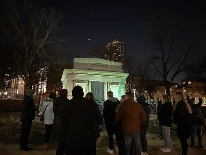 Chicago: Ghost Bus Tour of Haunted Locations - Who Should Consider This Tour?