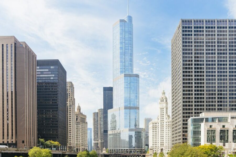 Chicago: Hop-on Hop-off Sightseeing Tour by Open-top Bus - Breakdowns of Key Stops