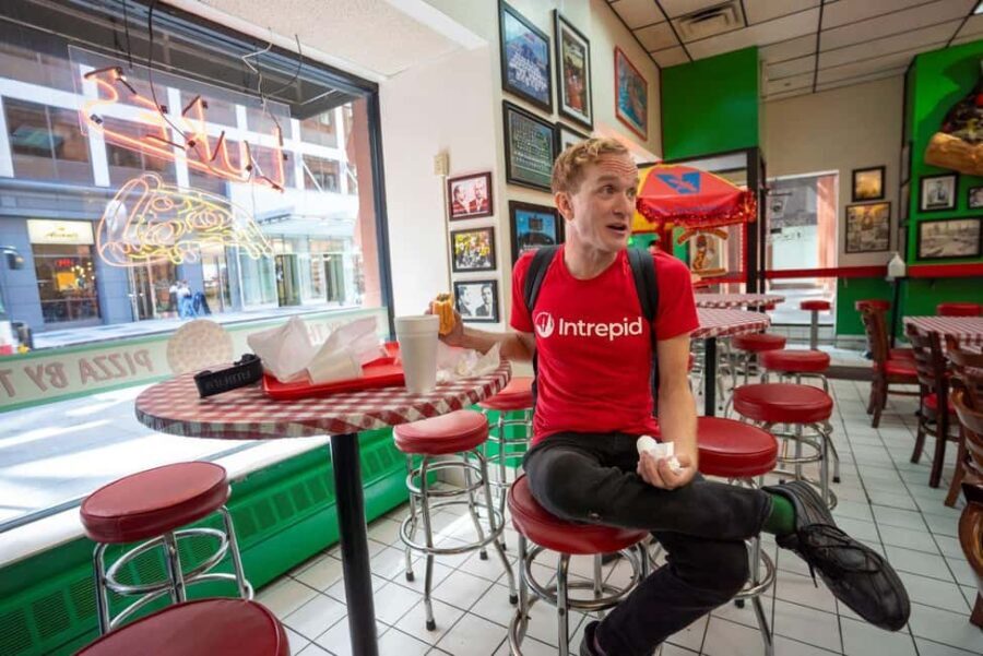 Chicago: The Ultimate Foodie Walking Tour with Tasty Stops - What’s Included and How It Adds Value