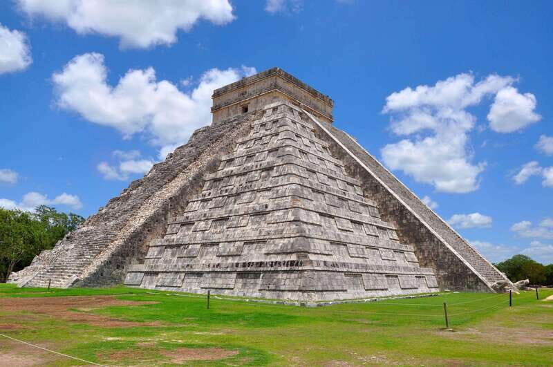 Chichen Itza: First Access Half-Day Guided Tour with Guide - Discovering Chichen Itza: The Heart of the Tour