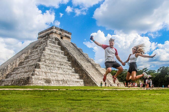 Chichen Itza Options with Sacred Cenote from Cancun - The Guides and Experience Quality